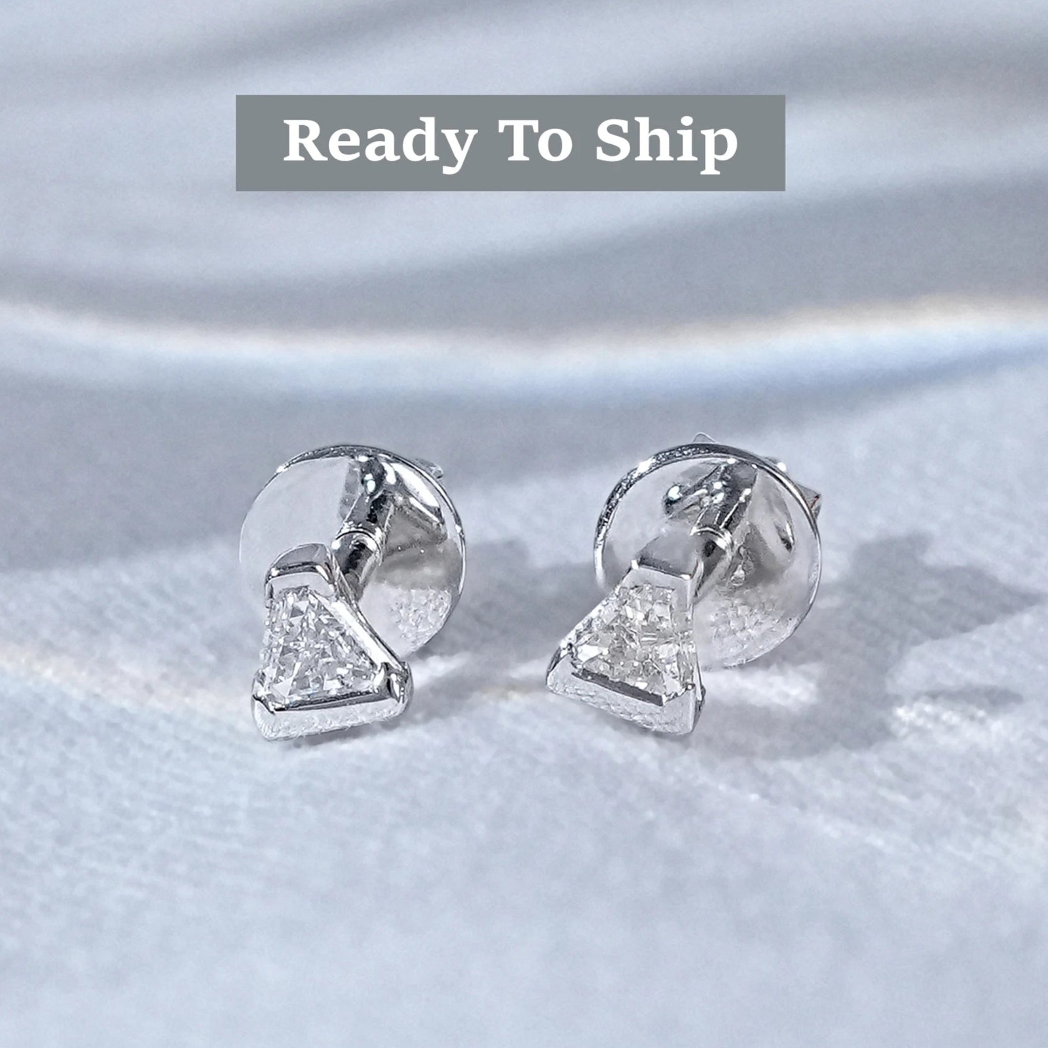 Calf'S Head Lab Diamond Daint Stud Earrings – EARS DECOR